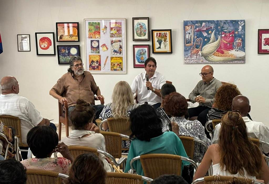 Fidel Castro, Venezuela y Revolución guiarán espacio en Cuba